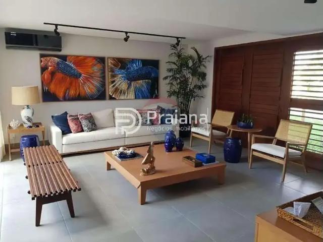 Casa / Sobrado para Locação em Camaçari/BA Guarajuba 4 Quartos