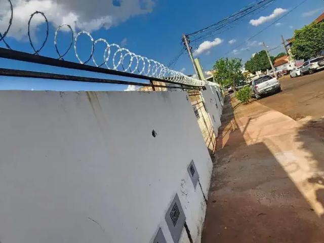 Casa / Sobrado para Locação em Campo Grande/MS Amambaí 1 Quartos