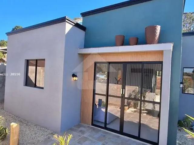 Casa / Sobrado para Locação em Campo Magro/PR Sede 2 Quartos