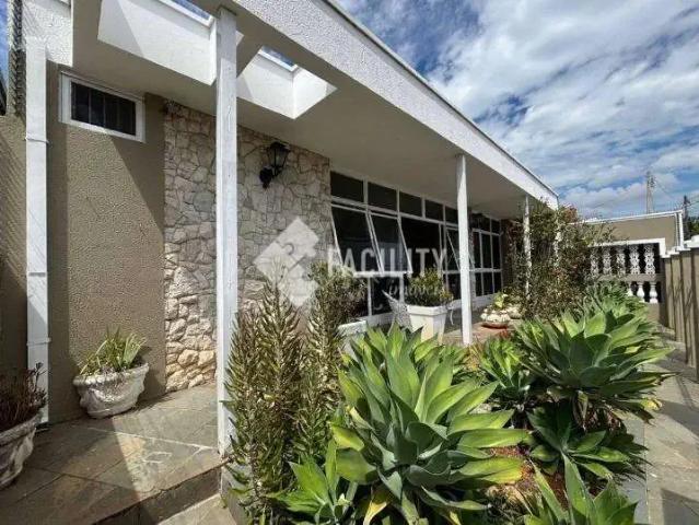 Casa / Sobrado para Locação em Campinas/SP Taquaral 5 Quartos