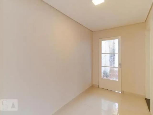 Casa / Sobrado para Locação em Campinas/SP Taquaral 3 Quartos