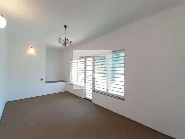 Casa / Sobrado para Locação em Campinas/SP Vila Marieta 3 Quartos