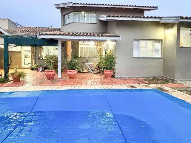 Casa / Sobrado para Locação em Campinas/SP Vila Brandina 4 Quartos