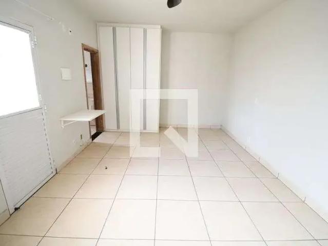 Casa / Sobrado para Locação em Campinas/SP Vila Santa Isabel 1 Quartos