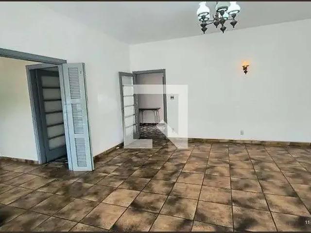 Casa / Sobrado para Locação em Campinas/SP Bosque 3 Quartos