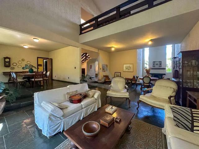 Casa / Sobrado para Locação em Campinas/SP Chácara da Barra 4 Quartos