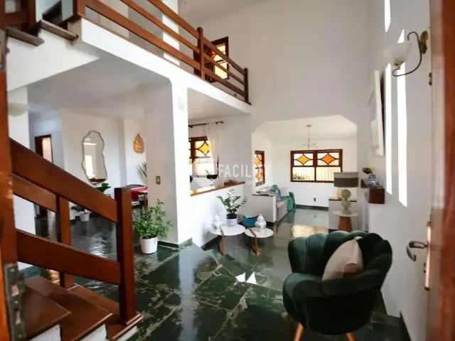 Casa / Sobrado para Locação em Campinas/SP Chácara Primavera 5 Quartos
