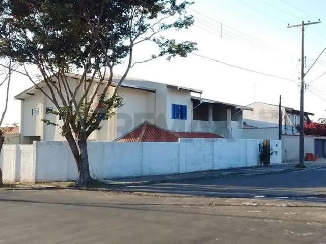 Casa / Sobrado para Locação em Campinas/SP Jardim Amoreiras 6 Quartos