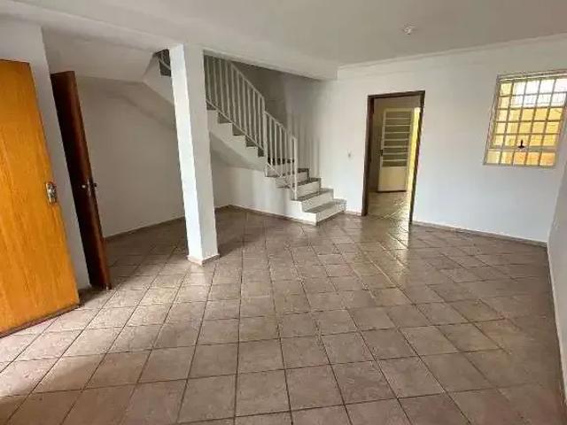 Casa / Sobrado para Locação em Campinas/SP Jardim Antonio Von Zuben 3 Quartos
