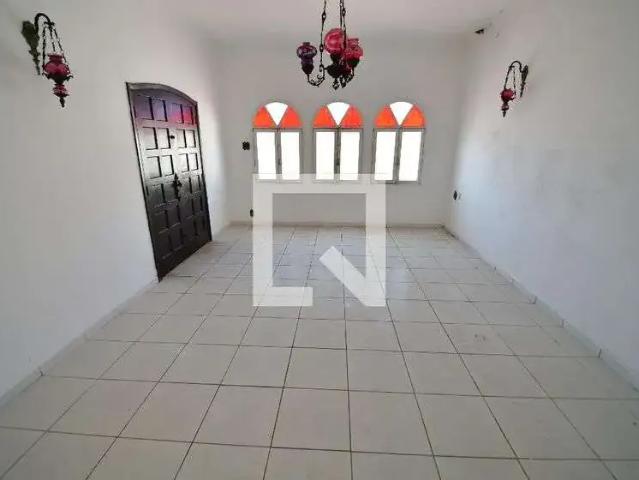 Casa / Sobrado para Locação em Campinas/SP Jardim Guanabara 3 Quartos