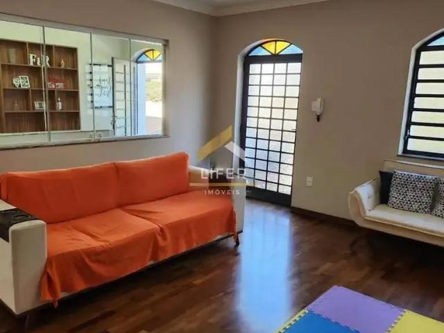 Casa / Sobrado para Locação em Campinas/SP Jardim Guarani 3 Quartos