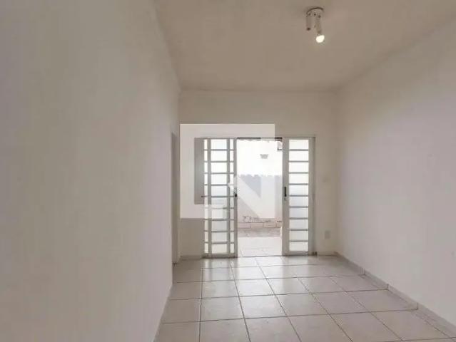 Casa / Sobrado para Locação em Campinas/SP Jardim dos Oliveiras 2 Quartos