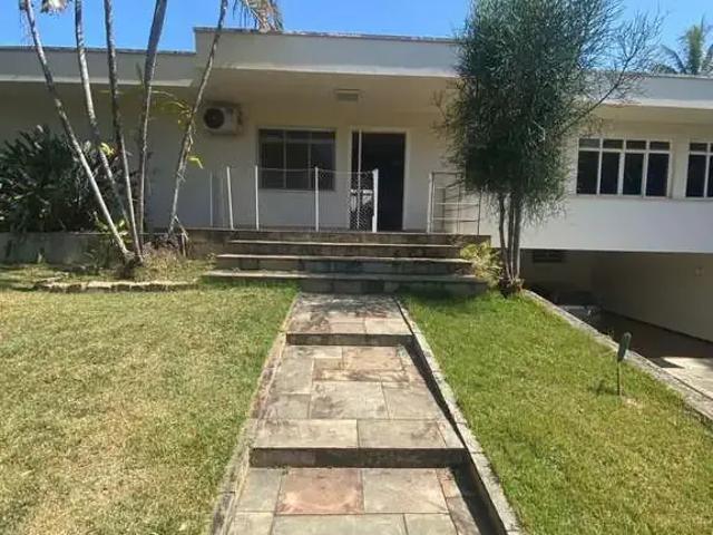 Casa / Sobrado para Locação em Campinas/SP Jardim das Paineiras 6 Quartos