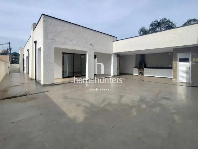 Casa / Sobrado para Locação em Campinas/SP Jardim Itamarati 4 Quartos