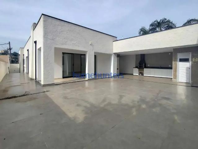 Casa / Sobrado para Locação em Campinas/SP Jardim Itamarati 4 Quartos