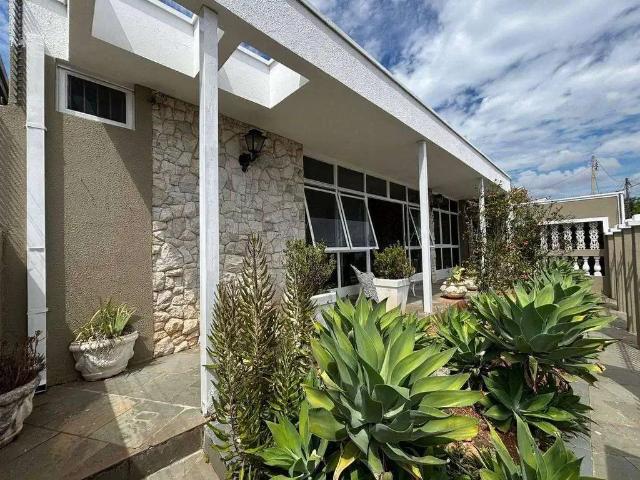 Casa / Sobrado para Locação em Campinas/SP Jardim Nossa Senhora Auxiliadora 5 Quartos