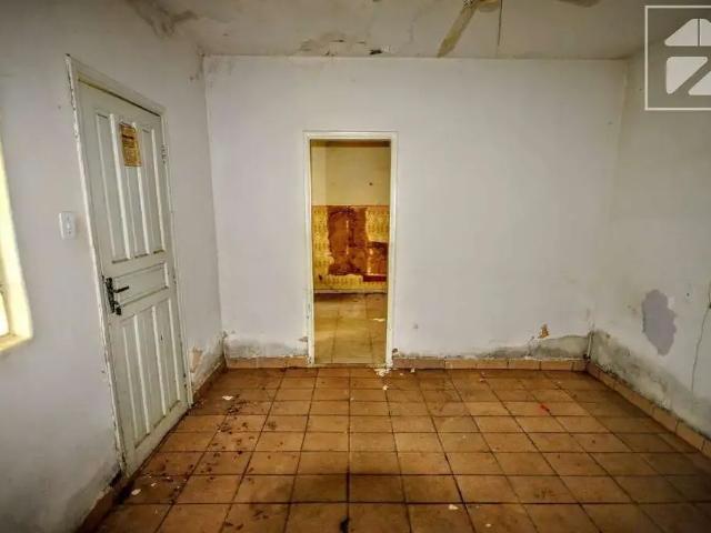 Casa / Sobrado para Locação em Campinas/SP Jardim São Pedro 2 Quartos