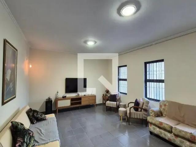 Casa / Sobrado para Locação em Campinas/SP Jardim São Vicente 4 Quartos