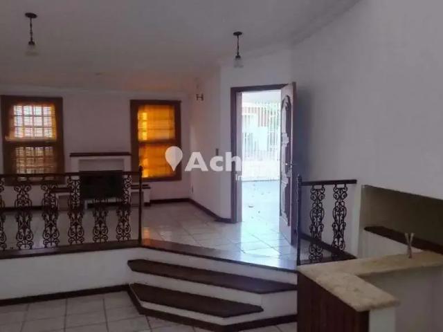 Casa / Sobrado para Locação em Campinas/SP Jardim Santa Genebra 4 Quartos