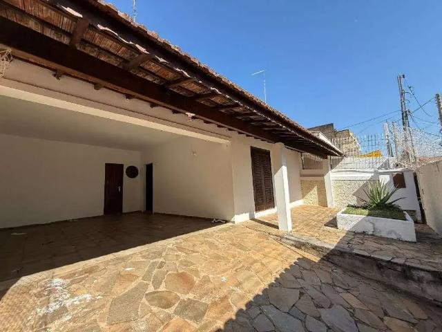 Casa / Sobrado para Locação em Campinas/SP Jardim Santa Genebra 3 Quartos