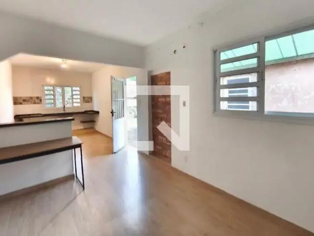 Casa / Sobrado para Locação em Campinas/SP Jardim Santa Lúcia 1 Quartos