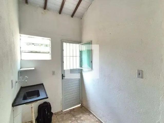 Casa / Sobrado para Locação em Campinas/SP Jardim Santa Lúcia 1 Quartos