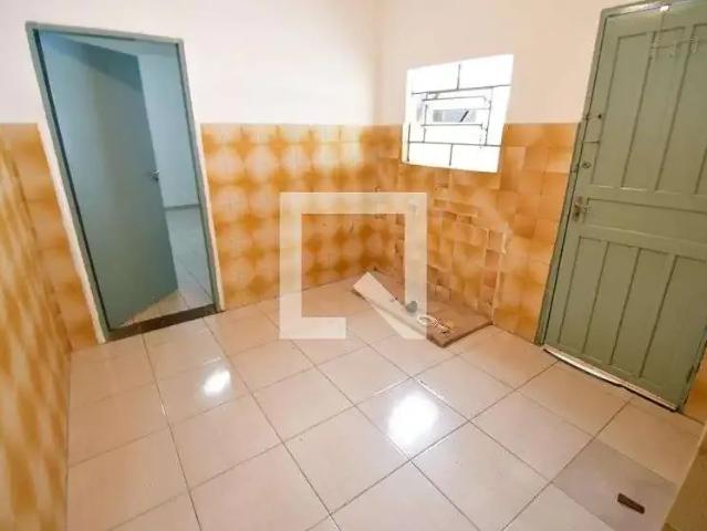 Casa / Sobrado para Locação em Campinas/SP Jardim Santana 2 Quartos