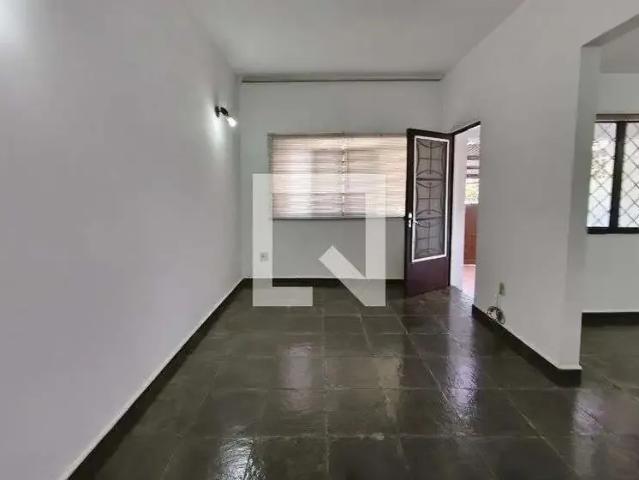 Casa / Sobrado para Locação em Campinas/SP Jardim Proença 4 Quartos