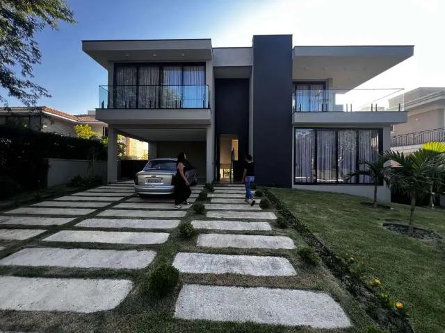 Casa / Sobrado para Locação em Campinas/SP Loteamento Alphaville Campinas 4 Quartos