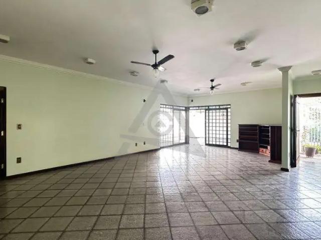 Casa / Sobrado para Locação em Campinas/SP Parque Alto Taquaral 4 Quartos