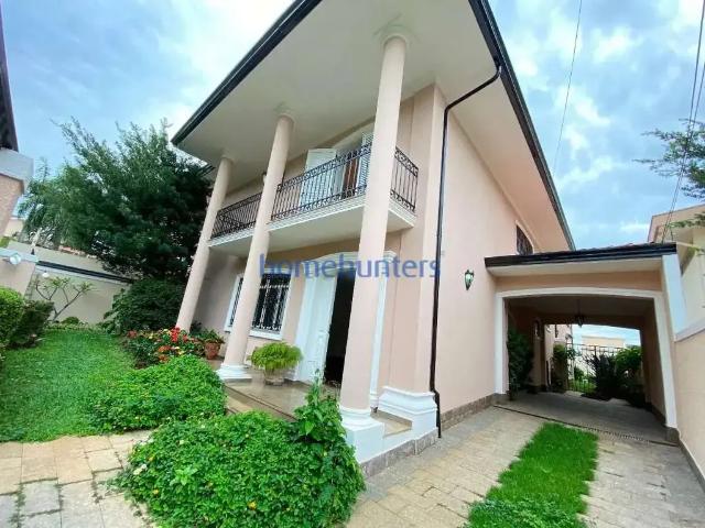 Casa / Sobrado para Locação em Campinas/SP Parque Nova Campinas 5 Quartos