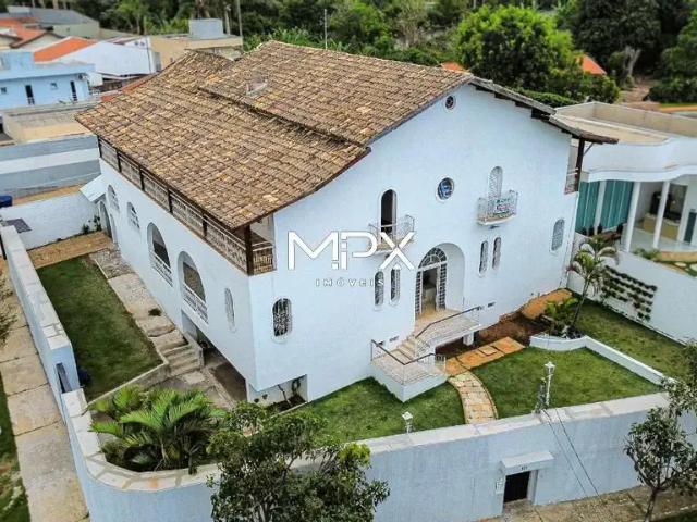 Casa / Sobrado para Locação em Campinas/SP Parque Taquaral 12 Quartos