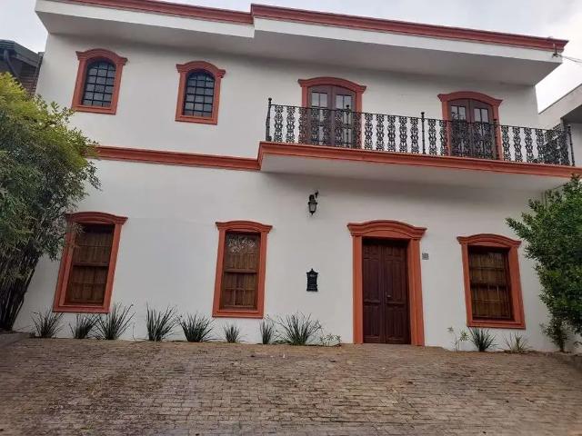 Casa / Sobrado para Locação em Campinas/SP Sousas 4 Quartos