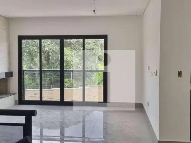 Casa / Sobrado para Locação em Campinas/SP Sousas 4 Quartos