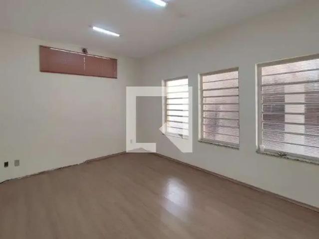 Casa / Sobrado para Locação em Campinas/SP Swift 3 Quartos