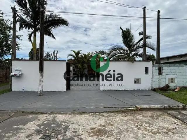 Casa / Sobrado para Locação em Cananéia/SP Itapitangui 4 Quartos