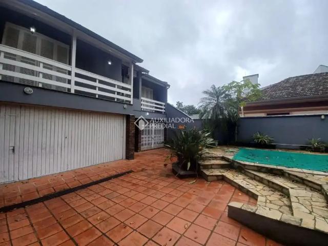 Casa / Sobrado para Locação em Canoas/RS Centro 4 Quartos