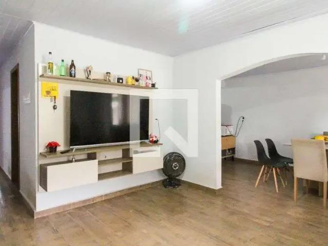 Casa / Sobrado para Locação em Canoas/RS Harmonia 3 Quartos