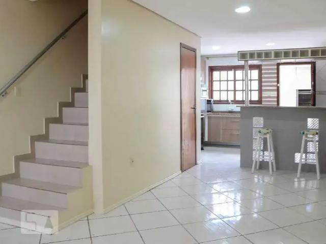 Casa / Sobrado para Locação em Canoas/RS Harmonia 2 Quartos