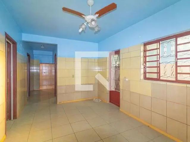 Casa / Sobrado para Locação em Canoas/RS Harmonia 5 Quartos