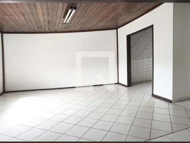 Casa / Sobrado para Locação em Canoas/RS Igara 2 Quartos