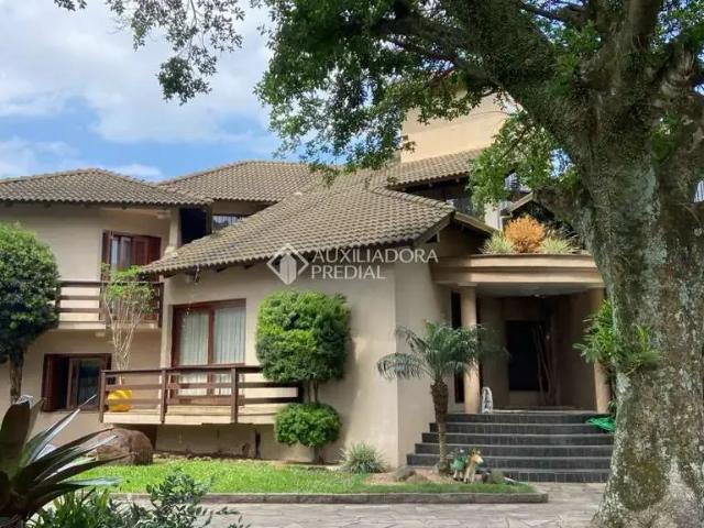 Casa / Sobrado para Locação em Canoas/RS Igara 6 Quartos