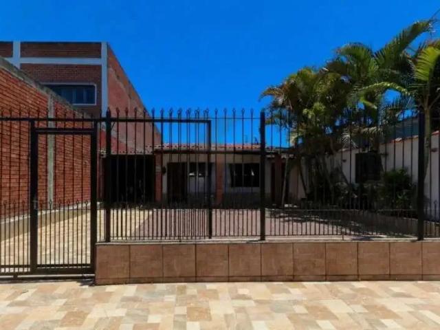 Casa / Sobrado para Locação em Canoas/RS Mathias Velho 4 Quartos