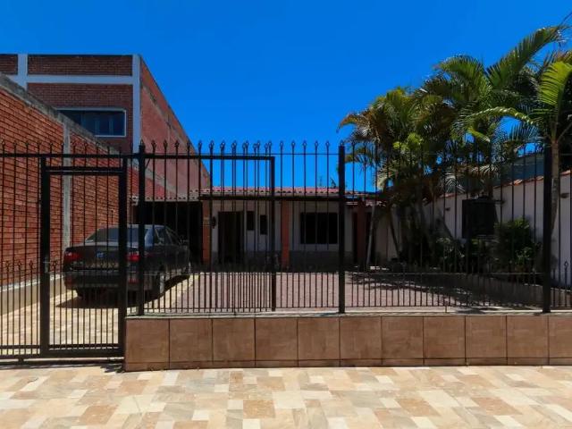 Casa / Sobrado para Locação em Canoas/RS Mathias Velho 4 Quartos