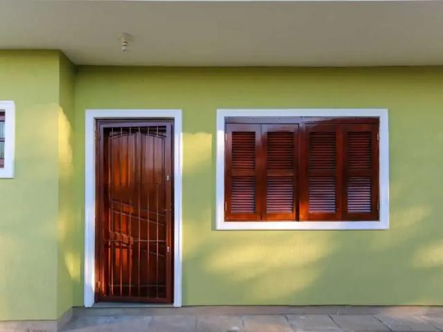 Casa / Sobrado para Locação em Canoas/RS Mathias Velho 2 Quartos