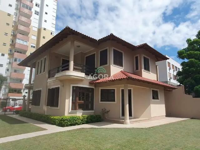 Casa / Sobrado para Locação em Canoas/RS Marechal Rondon 3 Quartos