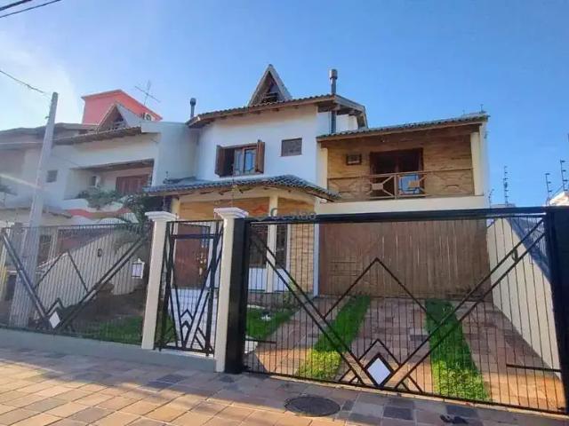 Casa / Sobrado para Locação em Canoas/RS Marechal Rondon 5 Quartos