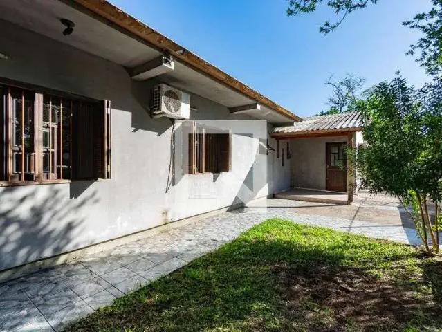 Casa / Sobrado para Locação em Canoas/RS Nossa Senhora das Graças 3 Quartos