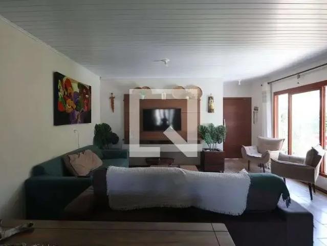 Casa / Sobrado para Locação em Canoas/RS Nossa Senhora das Graças 4 Quartos