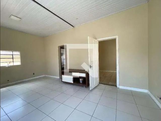 Casa / Sobrado para Locação em Canoas/RS Niterói 2 Quartos